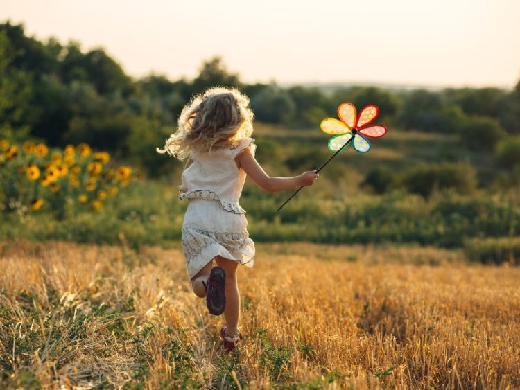 Nằm mơ thấy con nít cần lưu ý điều gì? Giải mã chi tiết giấc mơ